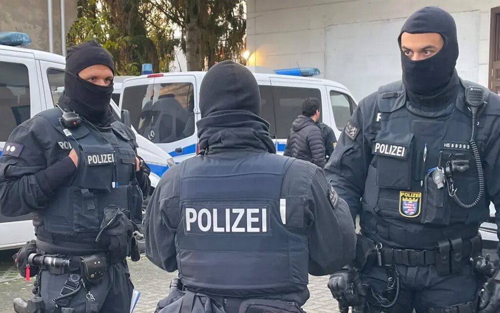 Germany announces the arrest of 3 potential spies working for a foreign ...